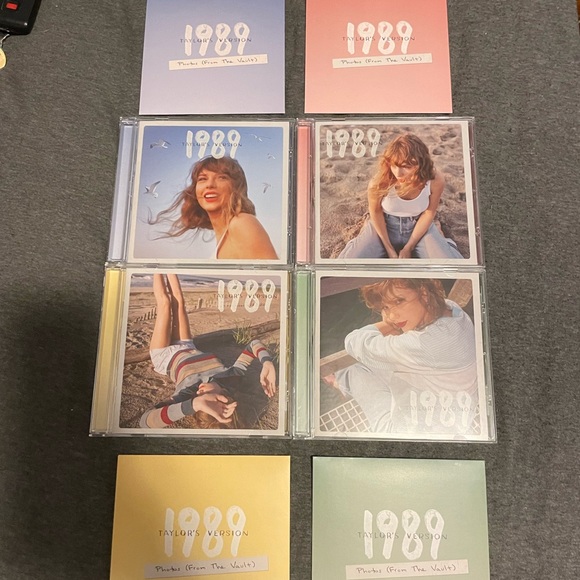 Media | 1989 Taylors Version Deluxe Cds With Polaroids | Poshmark